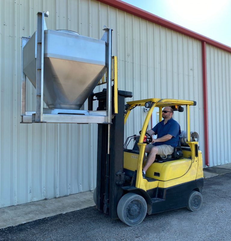 Plastic Compounding with an Intermediate Bulk Container IBC System